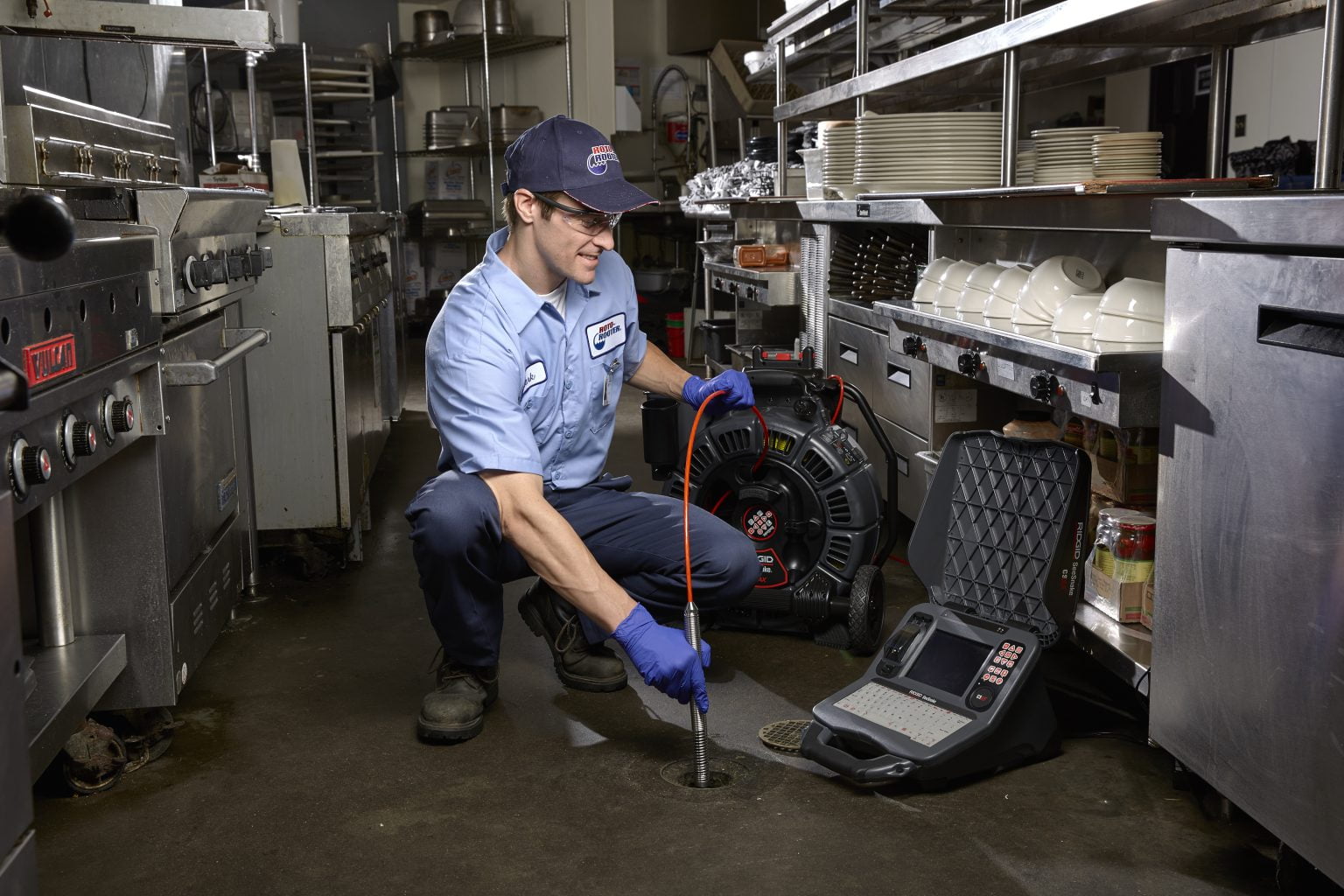 Why Choose a Commercial Plumber | Roto-Rooter®
